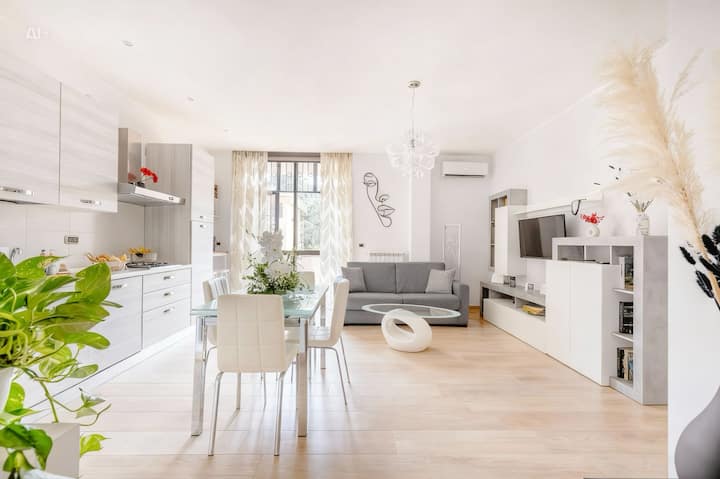 Boutique Apartment A 5 Min A Piedi Dalla Reggia - Caserta