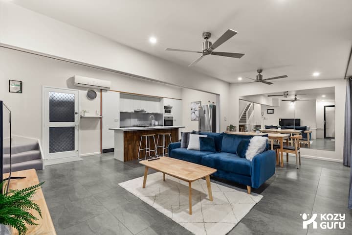 Kozyguru | Spring Hill | 2 Bed 2.5 Bath - Brisbane