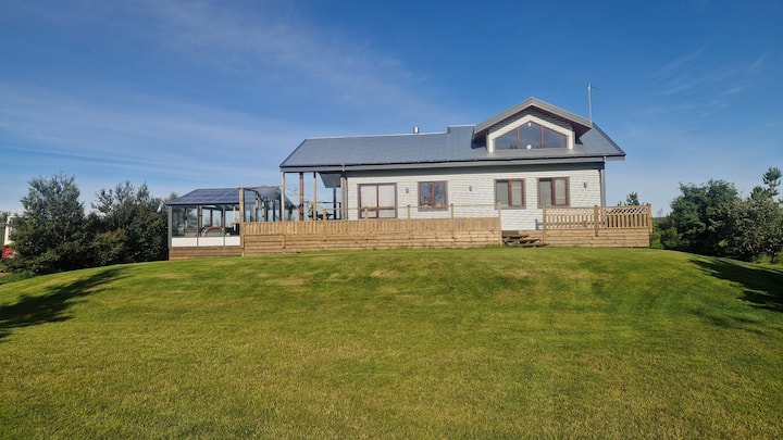 Beautiful Hause - Island