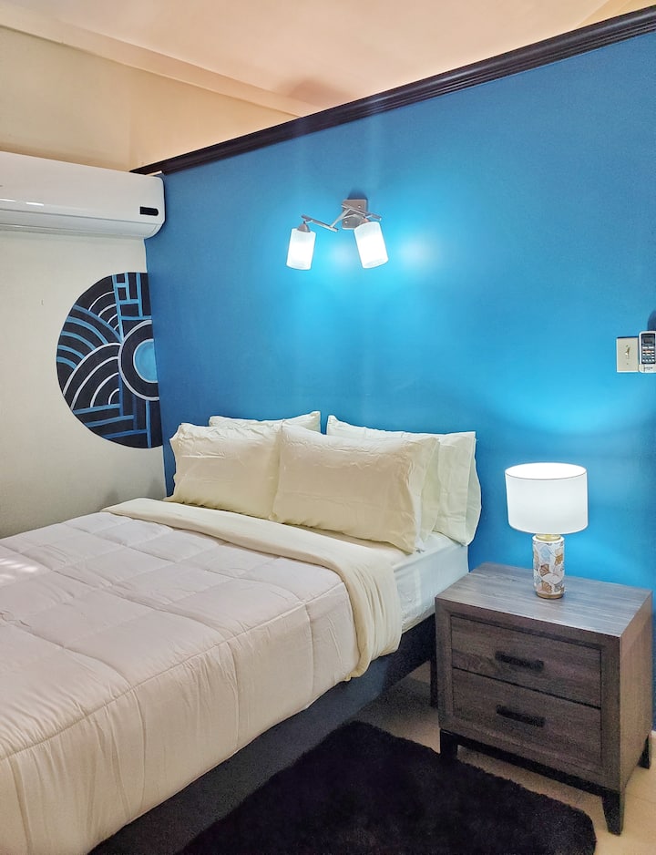 Sunset Escape Lilford 1br 1ba. - Kingston