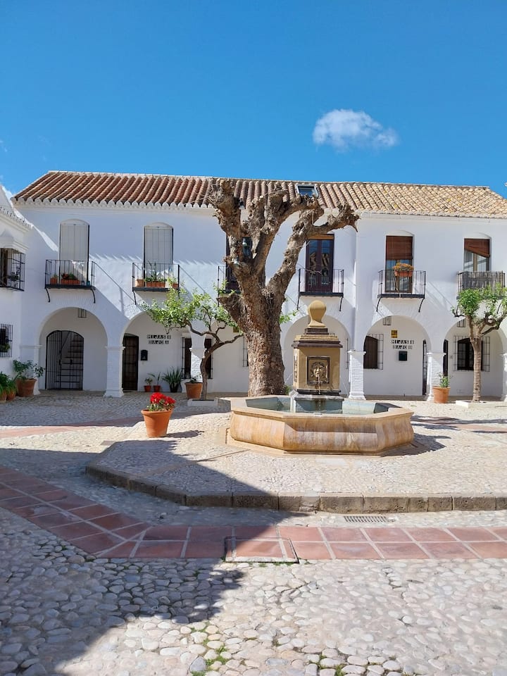 Calle Mijas, Pueblo Lopez - Fuengirola