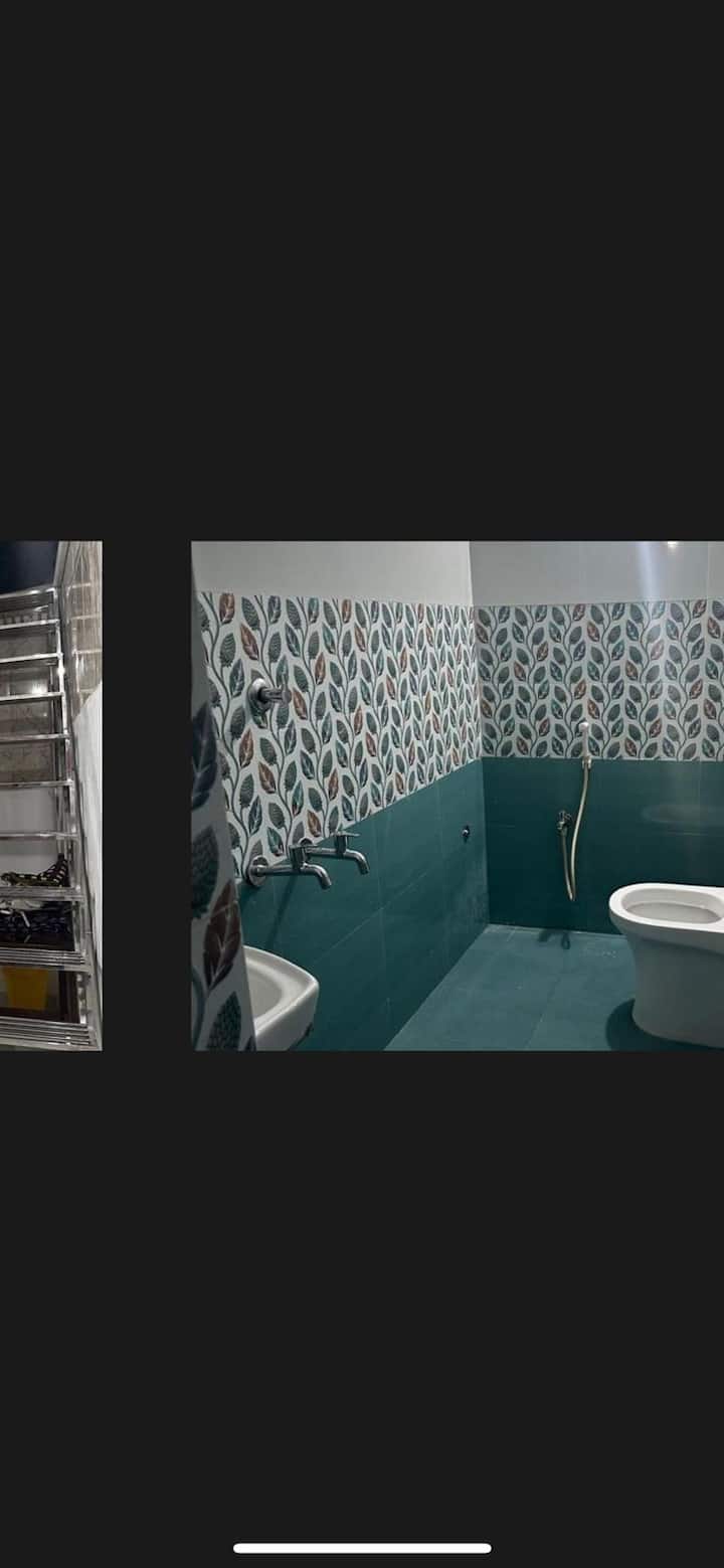 Family Suite With Hill View - Tiruvannamalai