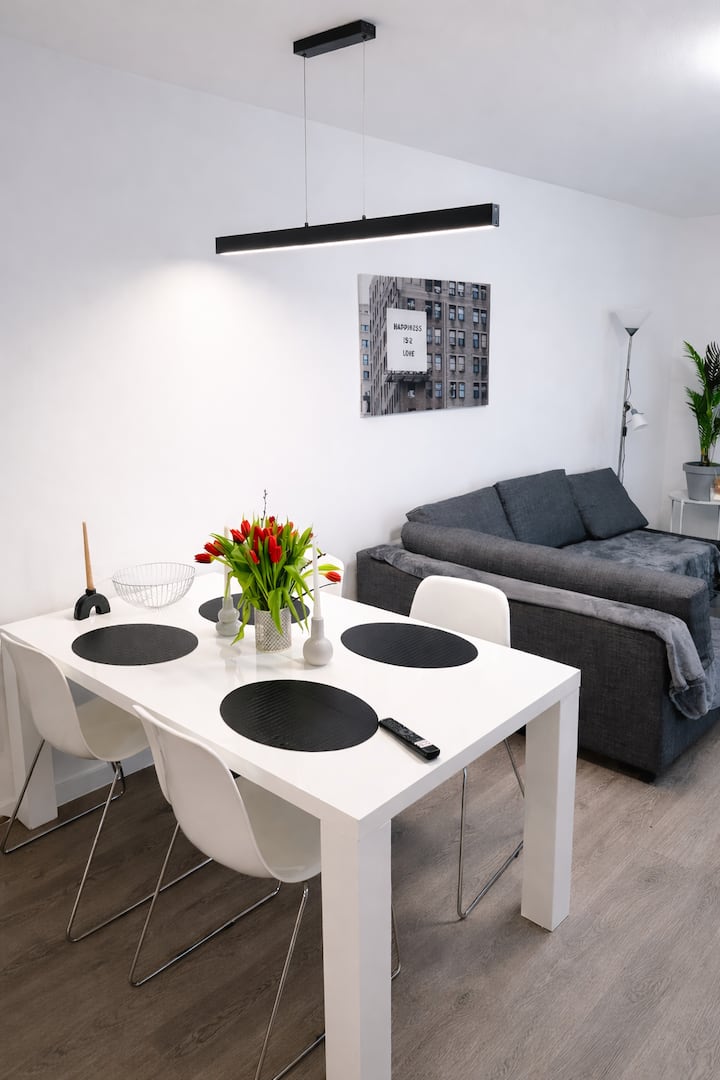 Top 2 Rooms Apartment, Hannover List/parking - Langenhagen