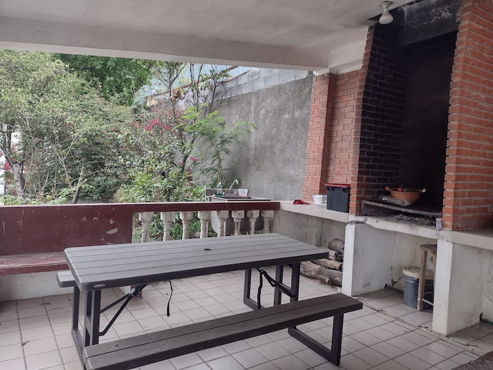 Casa Campestre En La Ciudad. - Monterrey