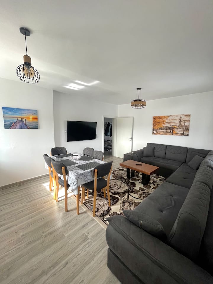 Sole Apartment In Ksamil - Ksamil