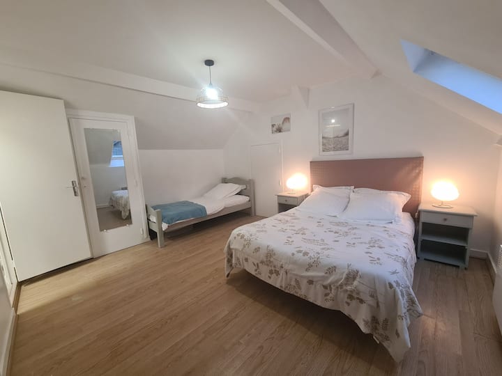 Jolie Chambre Familiale - Dordogne