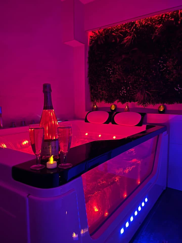Parenthèse Désirs : Love Room & Spa Jacuzzi - Obernai