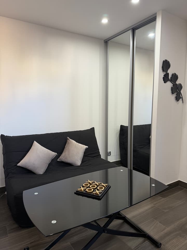 Studio, Maison, Rez De Chaussée, Perpignan - Rivesaltes