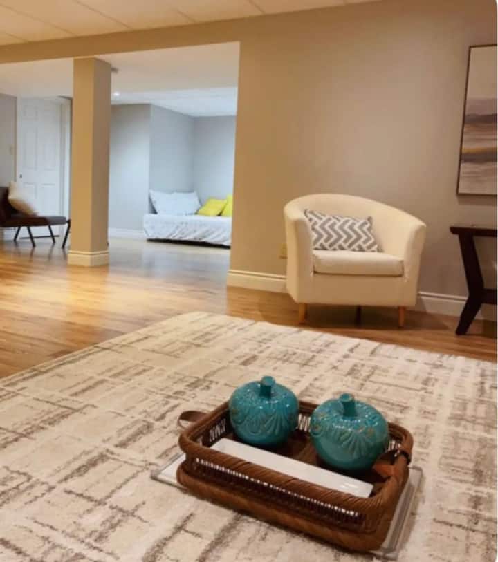 Independent &Spacious Living Spaces - Mississauga