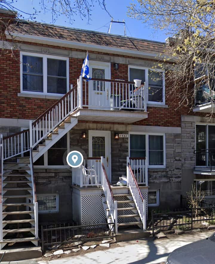 Spacieux Bas De Duplex Rénové - Pointe-Claire