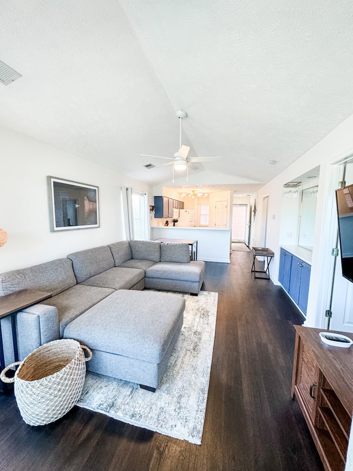 Waterway Hideaway • 10 Mins From The Beach! - Coastal Carolina University, Conway