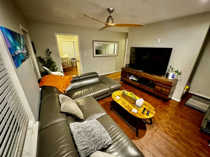 Cozy House, Middle Of Little Rock! New Listing! - Little Rock, AR