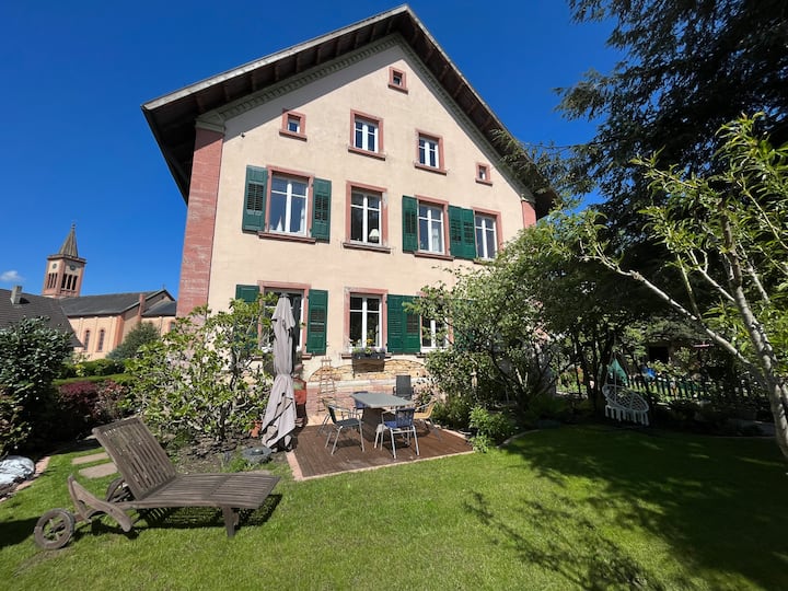 Historisches Flair, Natur, Erholung Kultur - Bühl