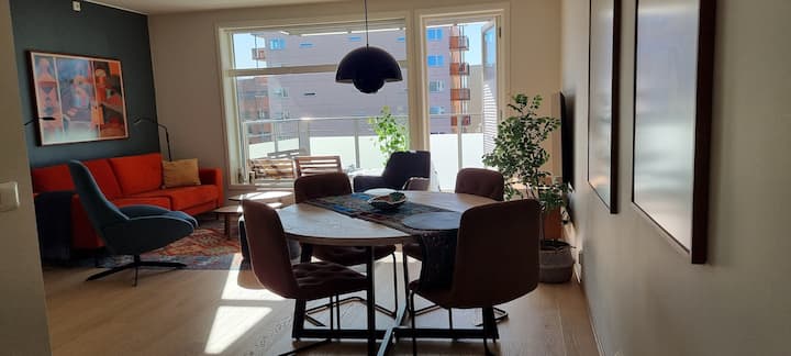 Lys Og Hyggelig 3-roms Leilighet Med To Soverom - Oslo