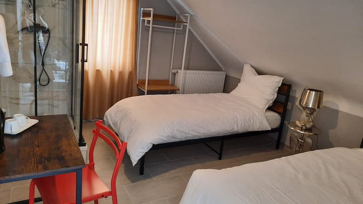 Niehler Hotel - Cologne
