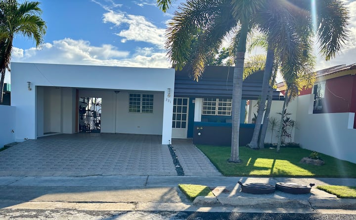 Villa Karen Guest House - Isabela