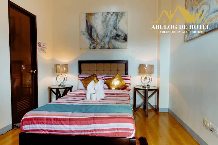 Deluxe Queen Suite - Digos City
