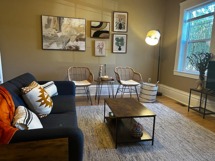 Super Cute 2 Bedroom. Location! - Louisville, KY