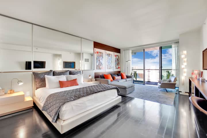 38th Floor/high End Studio Suite/strip View - Las Vegas, NV