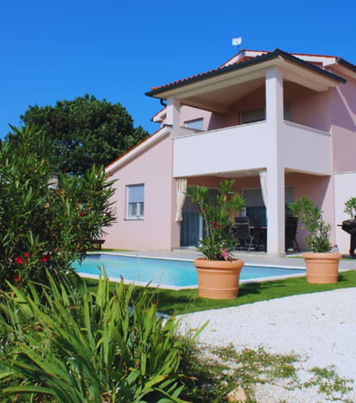 Apartment Villa Elfi - Pula