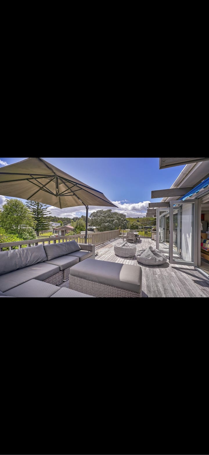 Sun Drenched Beauty - Whitianga