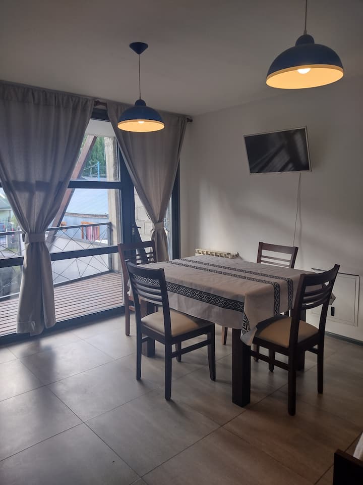 Depto. 4 Personas. Zona Céntrica - Ushuaia