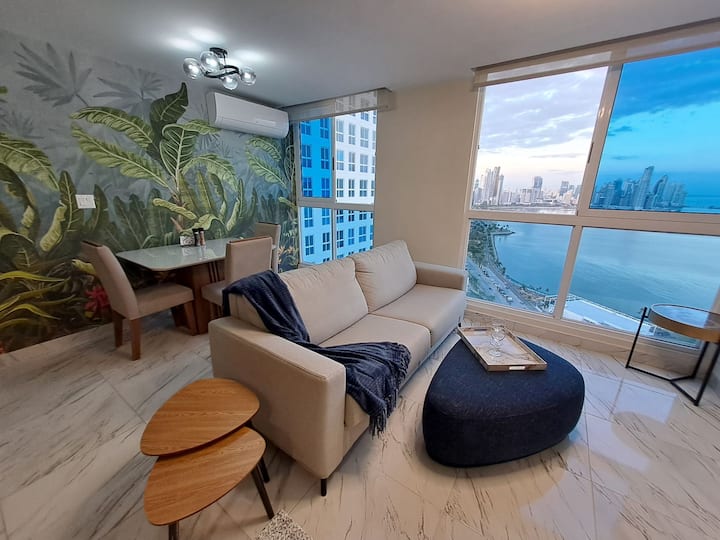 Incredible City Views Nearby Everything - Panama