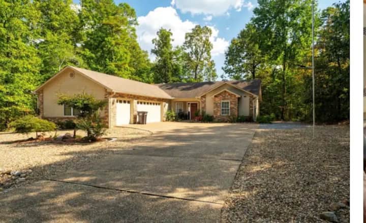 Beautiful House - Hot Springs Village, AR