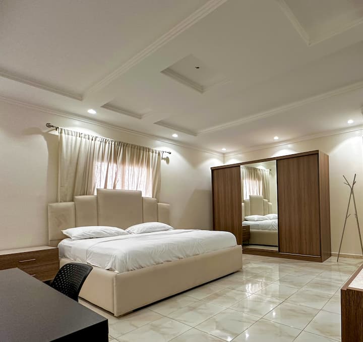Spacious 3-bedroom Retreat In Batha Quraish - Mecca (Saudi Arabia)