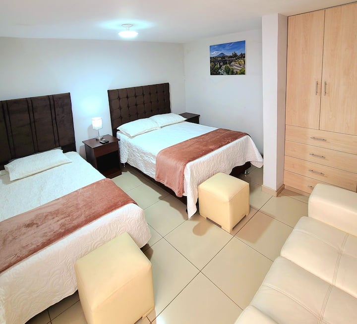 Duplex Familiar Plaza De Armas, Patio/terraza 7hab - Peru