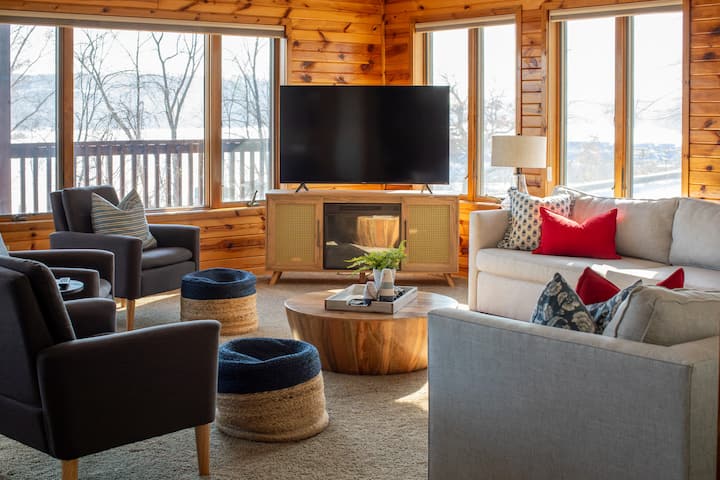 Stone's Throw From St Croix & Downtown Stillwater - Stillwater, MN