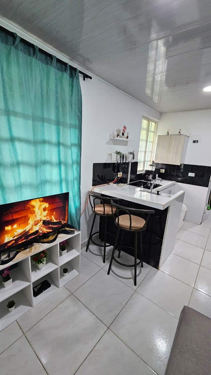 Farallones Apt: River 10 Min & Mountain Breeze - Cali