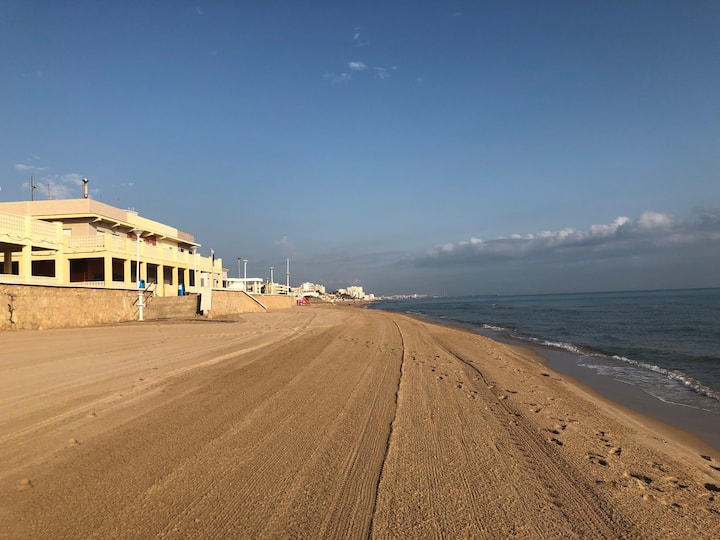 Acogedor Y Tranquilo Apartamento Con Vistas Al Mar - Piles