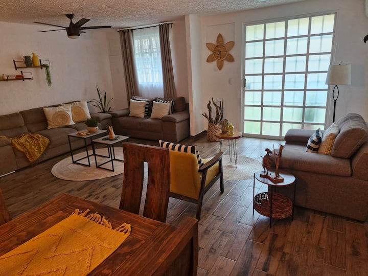 Casa 8, Moderna Y Espaciosa, Con Alberca. - Zihuatanejo
