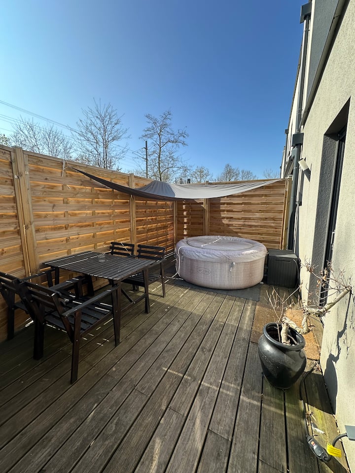 L'écrin Du Neudorf / Jacuzzi / Proche Centre - ストラスブール