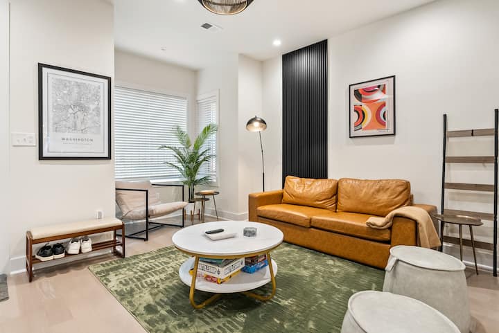 Designer 3br Dc Home | King Bed, Family‑friendly - Takoma Park, MD