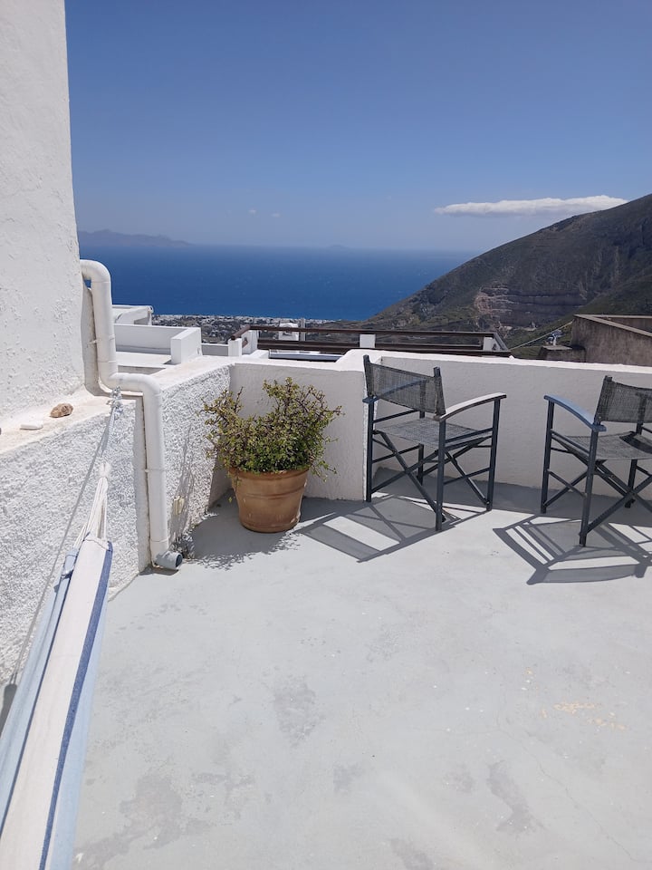 1705 Castle House - Santorini