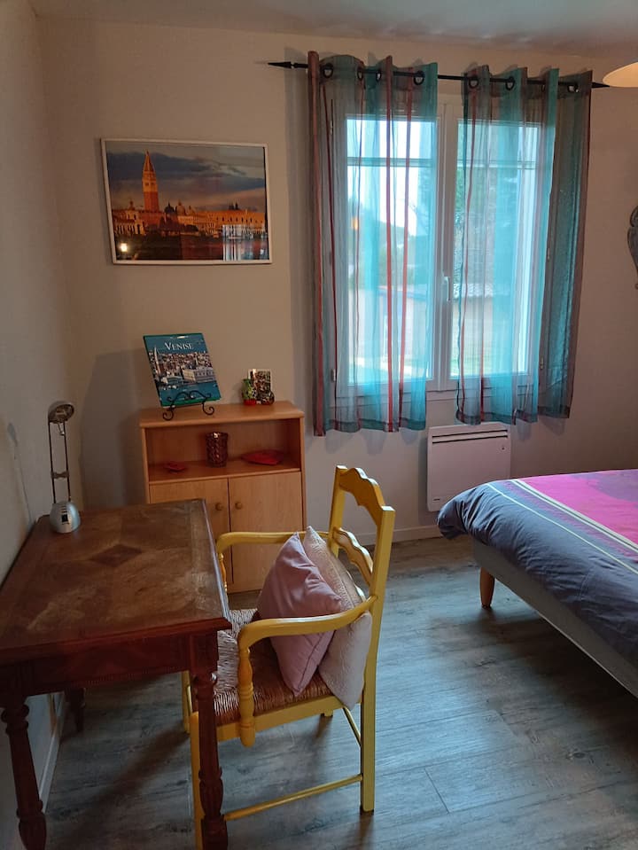 Chambre Venise Et Tricastine - Saint-Paul-Trois-Châteaux