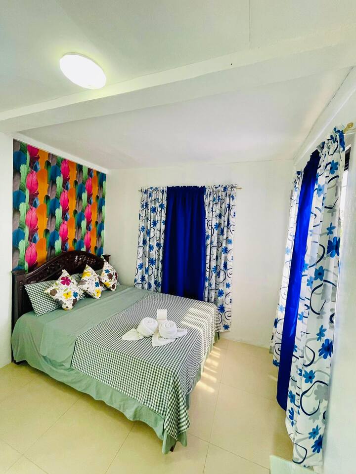 Lavish Comfortable Bedroom + Wi-fi + Free Parking - Malolos