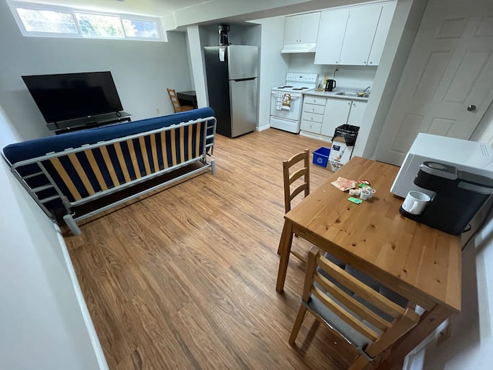 Basement Apt W/ Full Kitchen, Netflix, & Work Area - Ajax