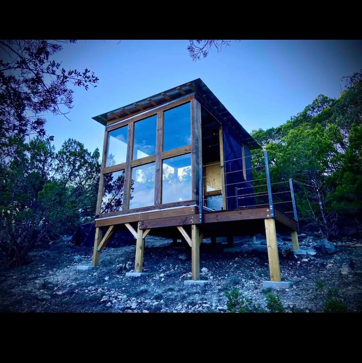 Marble Skys Ranch Glamping Cabin - Spicewood Vineyards, Spicewood