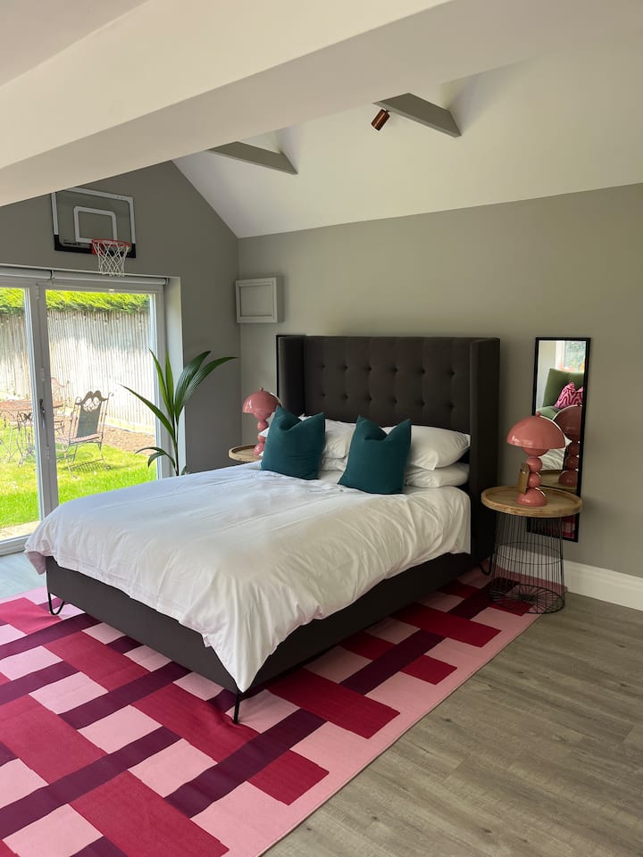 The Den, A Cute 1 Bed Annex - Henley-on-Thames
