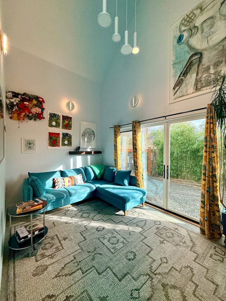 Modern Seattle Guest House: City, Nature & Coast! - Seattle, WA