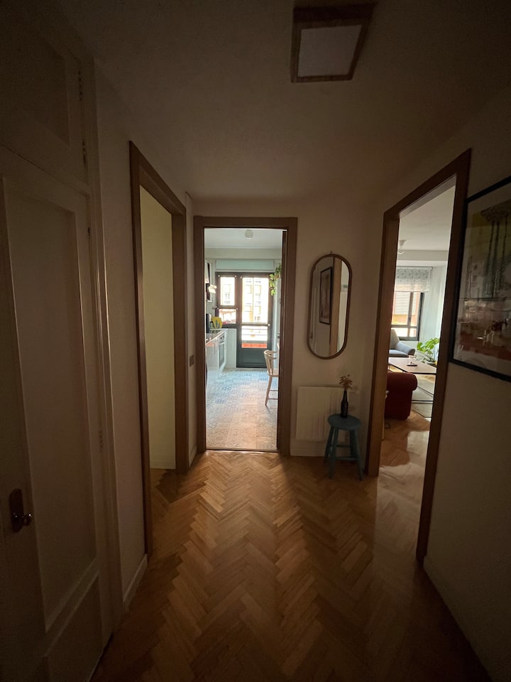 Apartamento Entero Bonito Cerca Del Centro - Gijón