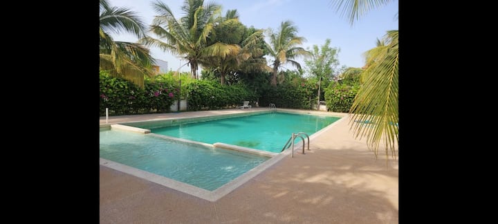 Villa Avec Piscine Proche De Saly - Senegal