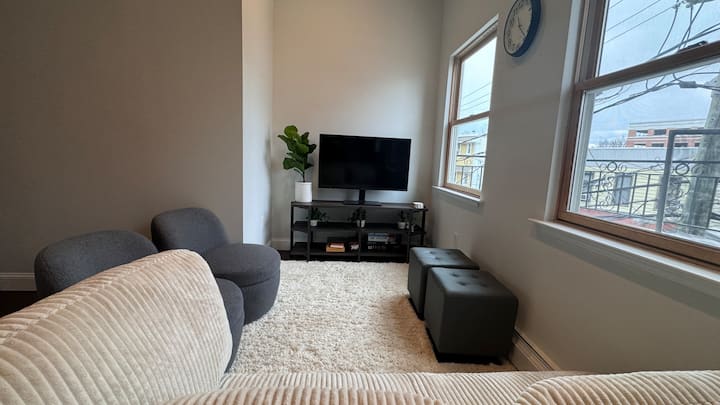 Cozy 2br Haven 15mins To Nyc & Metlife Stadium - Weehawken, NJ
