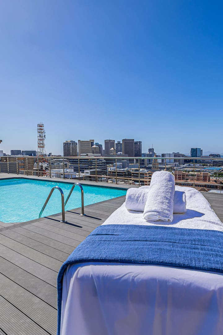 Luxe 1br Apt | Pool | Table Mountain View | Gym - Le Cap