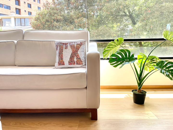 Suite:feel At Home Steps Away From Charming Places - Quito (Ecuador)