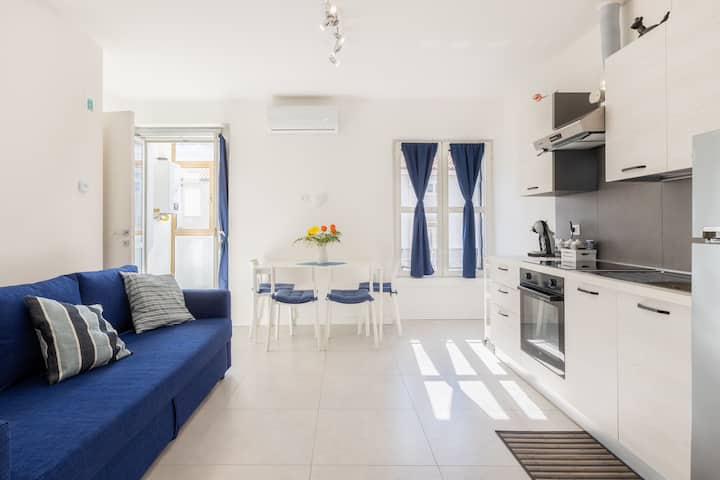 Lara Home - Viale Xx Settembre - Teatro Rossetti - Trieste