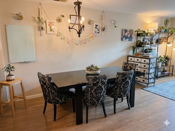Bay Farm Retreat: 3br Townhome W/ Pool & Patio - Alameda